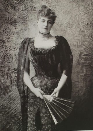 Helena Modjeska - Icon of style.