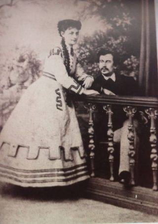 Helena Modjeska - Icon of style.