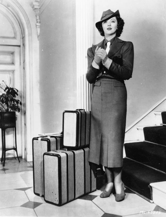 Vintage Travel Essentials For a Weekend Trip - It's Beyond My Control