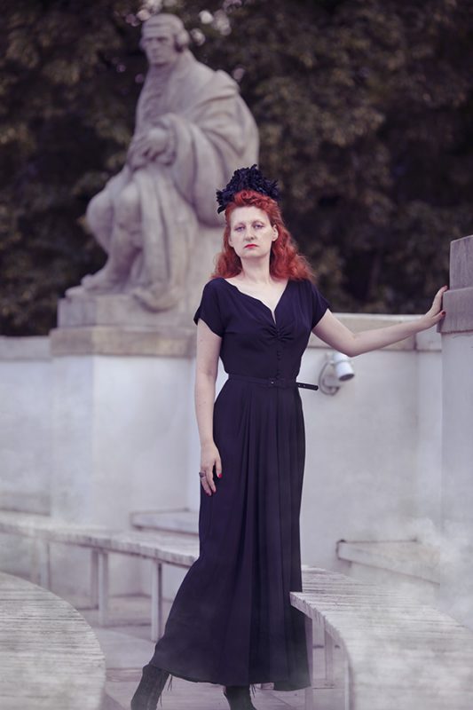How to add Gothic Glamour to Your Style - It's Beyond My Control