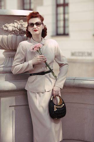 History of the Handmacher Suit! - It's Beyond My Control